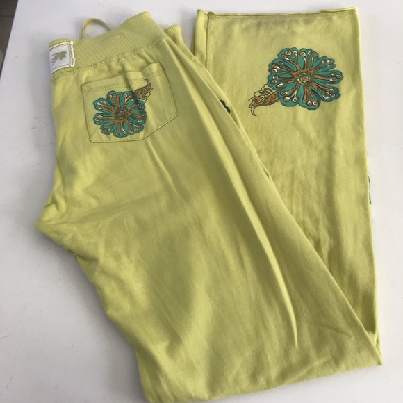 nilla shields | Pants & Jumpsuits | Nilla Shields Yoga Pants | Poshmark